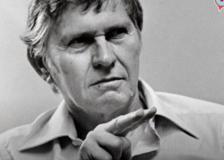 Deaf History - Europe - > Sign Language